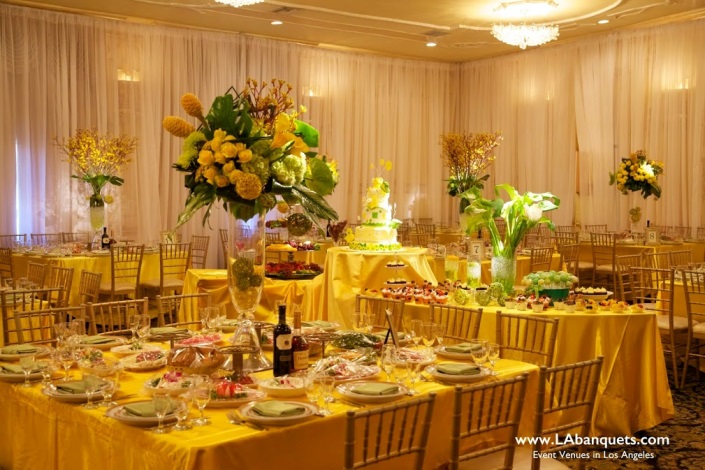 Dreamy Flowers for Your Los Angeles Spring Wedding