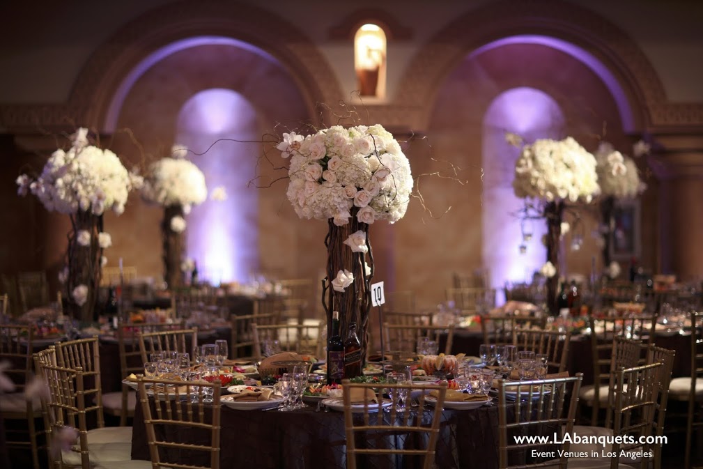 4 Fabulous Places for a High School Reunion in Los Angeles